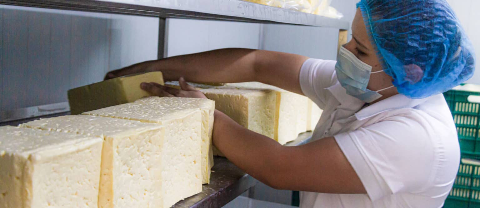 Queso Turrialba - Turri.cr